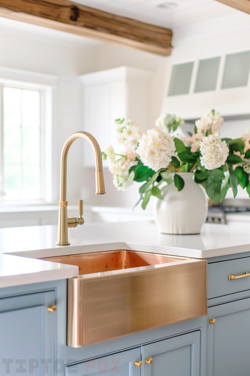 Popular Copper Farmhouse Sink Ideas That Will Bring a Custom Warmth to ...